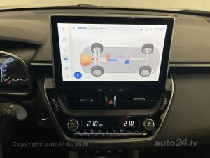 Черный Тойота Corolla Cross 2023 в Раквере, объемом двигателя 1.99 л и пробегом 44 тыс. км за 30990 €, фото 12 на AUTOMOTO.COM.LV