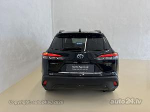 Черный Тойота Corolla Cross 2023 в Раквере, объемом двигателя 1.99 л и пробегом 44 тыс. км за 30990 €, фото 17 на AUTOMOTO.COM.LV