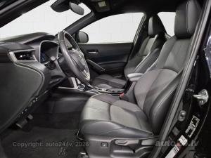 Черный Тойота Corolla Cross 2023 в Таллин, объемом двигателя 1.80 л и пробегом 40 тыс. км за 29490 €, фото 12 на AUTOMOTO.COM.LV