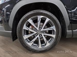 Черный Тойота Corolla Cross 2023 в Таллин, объемом двигателя 1.80 л и пробегом 40 тыс. км за 29490 €, фото 16 на AUTOMOTO.COM.LV