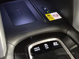 Черный Тойота Corolla Cross 2023 в Таллин, объемом двигателя 1.80 л и пробегом 40 тыс. км за 29490 €, фото 17 на AUTOMOTO.COM.LV