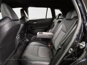 Черный Тойота Corolla Cross 2023 в Таллин, объемом двигателя 1.80 л и пробегом 40 тыс. км за 29490 €, фото 19 на AUTOMOTO.COM.LV