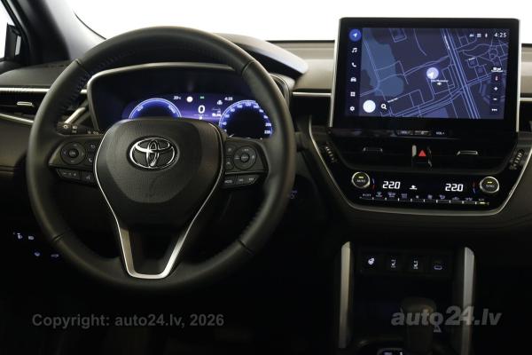 Черный Тойота Corolla Cross 2024 в Таллин, объемом двигателя 1.99 л и пробегом 10 тыс. км за 36500 €, фото 9 на AUTOMOTO.COM.LV