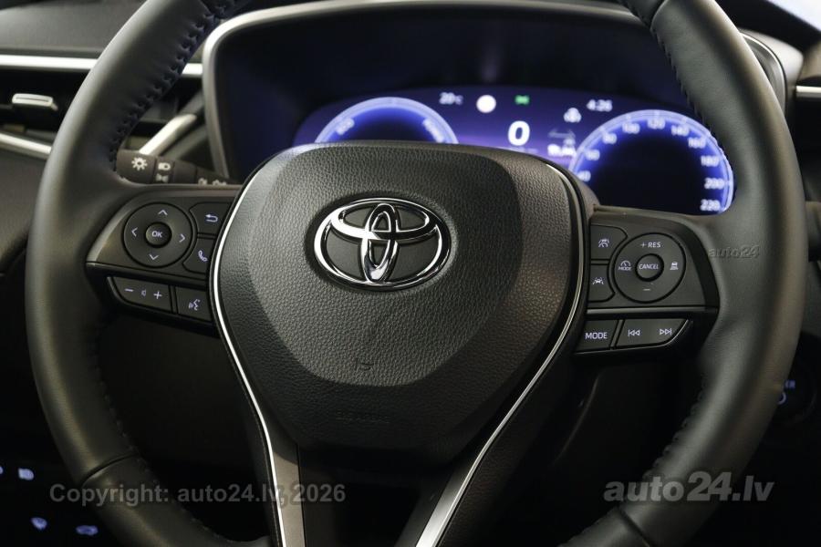 Black Toyota Corolla Cross 2024 in Tallinn, with an engine capacity of 1.99 L and mileage of 10 thousand km for 36500 €, photo 13 on AUTOMOTO.COM.LV