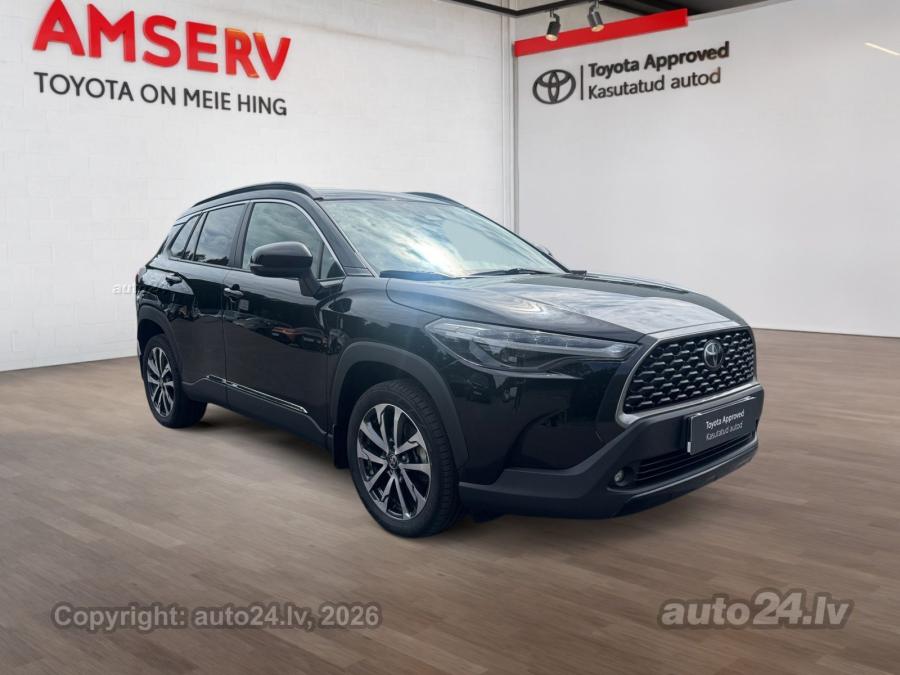 Черный Тойота Corolla Cross 2024 в Пайде, объемом двигателя 1.80 л и пробегом 61 тыс. км за 30990 €, фото 19 на AUTOMOTO.COM.LV