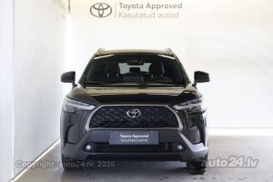 Black Toyota Corolla Cross 2024 in Tallinn, with an engine capacity of 1.99 L and mileage of 45 thousand km for 34900 €, photo 6 on AUTOMOTO.COM.LV