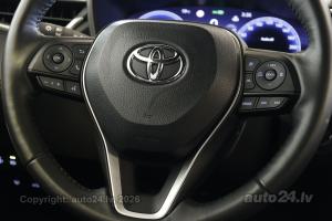 Black Toyota Corolla Cross 2024 in Tallinn, with an engine capacity of 1.99 L and mileage of 45 thousand km for 34900 €, photo 13 on AUTOMOTO.COM.LV