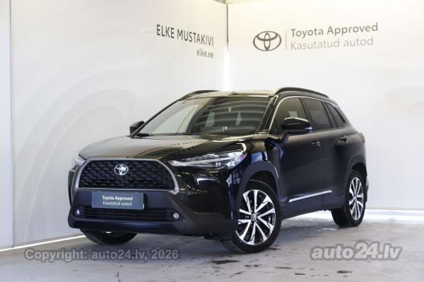 Черный Тойота Corolla Cross 2024 в Таллин, объемом двигателя 1.99 л и пробегом 56 тыс. км за 33700 €, фото 1 на AUTOMOTO.COM.LV