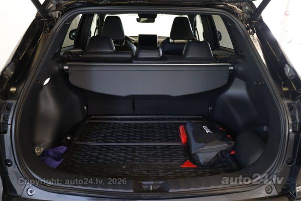 Черный Тойота Corolla Cross 2024 в Таллин, объемом двигателя 1.99 л и пробегом 56 тыс. км за 33700 €, фото 10 на AUTOMOTO.COM.LV