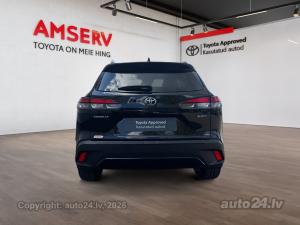 Черный Тойота Corolla Cross 2025 в Пайде, объемом двигателя 2.00 л и пробегом 31 тыс. км за 32790 €, фото 5 на AUTOMOTO.COM.LV