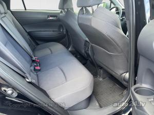 Черный Тойота Corolla Cross 2025 в Пайде, объемом двигателя 2.00 л и пробегом 31 тыс. км за 32790 €, фото 8 на AUTOMOTO.COM.LV