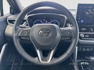 Черный Тойота Corolla Cross 2025 в Пайде, объемом двигателя 2.00 л и пробегом 31 тыс. км за 32790 €, фото 13 на AUTOMOTO.COM.LV