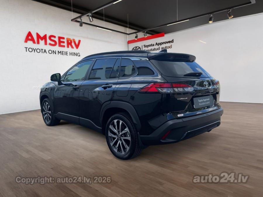 Черный Тойота Corolla Cross 2025 в Пайде, объемом двигателя 2.00 л и пробегом 31 тыс. км за 32790 €, фото 18 на AUTOMOTO.COM.LV