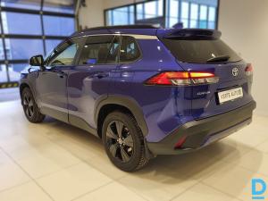 Синий Тойота Corolla Cross 2022 в Рига, объемом двигателя 2.00 л и пробегом 26 тыс. км за 29490 €, фото 4 на AUTOMOTO.COM.LV