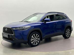 Синий Тойота Corolla Cross 2024 в Паневежис, объемом двигателя 1.80 л и пробегом 34 тыс. км за 29990 €, фото  на AUTOMOTO.COM.LV