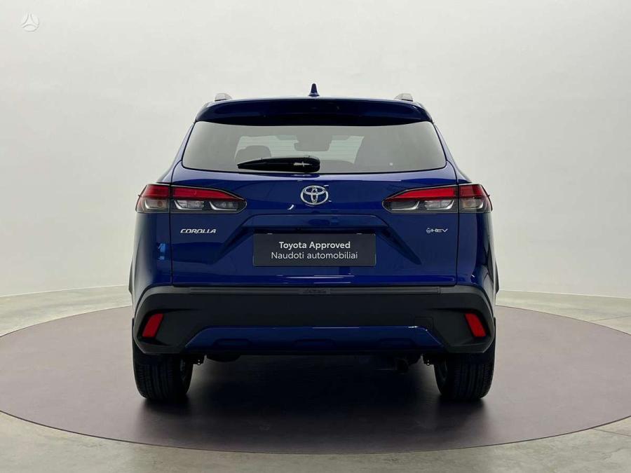 Синий Тойота Corolla Cross 2024 в Паневежис, объемом двигателя 1.80 л и пробегом 34 тыс. км за 29990 €, фото 8 на AUTOMOTO.COM.LV