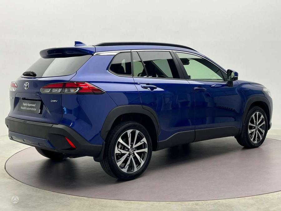 Синий Тойота Corolla Cross 2024 в Паневежис, объемом двигателя 1.80 л и пробегом 34 тыс. км за 29990 €, фото 9 на AUTOMOTO.COM.LV