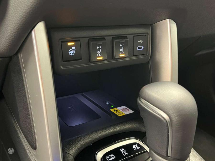 Синий Тойота Corolla Cross 2024 в Паневежис, объемом двигателя 1.80 л и пробегом 34 тыс. км за 29990 €, фото 32 на AUTOMOTO.COM.LV