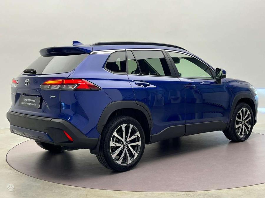 Синий Тойота Corolla Cross 2024 в Паневежис, объемом двигателя 1.80 л и пробегом 34 тыс. км за 29990 €, фото 37 на AUTOMOTO.COM.LV