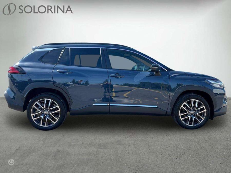 Zils Toyota Corolla Cross 2025 Klaipėda, ar dzinēja tilpumu 1.80 L un nobraukumu 5 tūkst. km par 33500 €, foto 17 vietnē AUTOMOTO.COM.LV