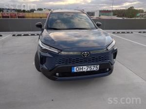 Синий Тойота Corolla Cross 2025 в Рига, объемом двигателя 2.00 л и пробегом 6 тыс. км за 41000 €, фото 1 на AUTOMOTO.COM.LV