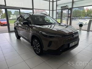 Коричневый Тойота Corolla Cross 2025 в Рига, объемом двигателя 1.80 л и пробегом 15 тыс. км за 32700 €, фото 6 на AUTOMOTO.COM.LV