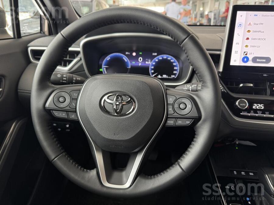 Коричневый Тойота Corolla Cross 2025 в Рига, объемом двигателя 1.80 л и пробегом 15 тыс. км за 32700 €, фото 12 на AUTOMOTO.COM.LV