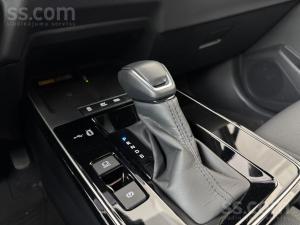 Коричневый Тойота Corolla Cross 2025 в Рига, объемом двигателя 1.80 л и пробегом 15 тыс. км за 32700 €, фото 15 на AUTOMOTO.COM.LV
