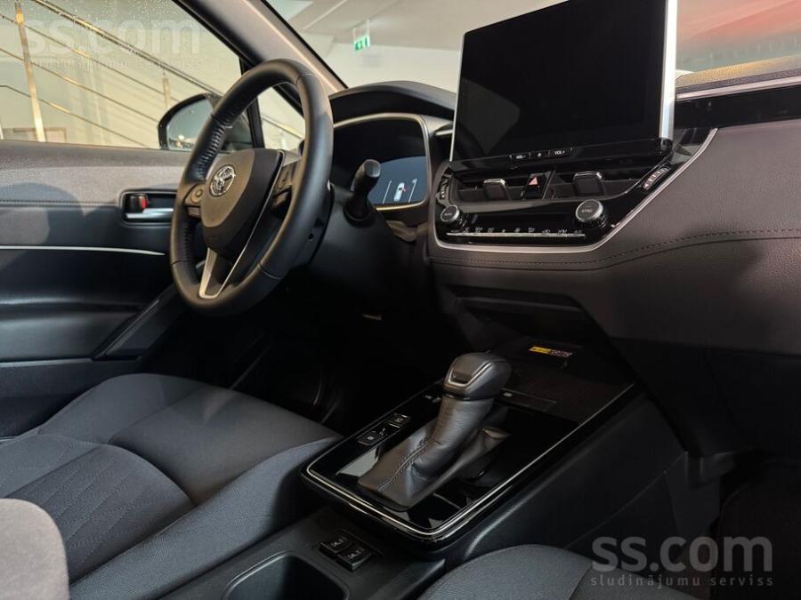 Коричневый Тойота Corolla Cross 2025 в Екабпилс, объемом двигателя 1.80 л и пробегом 15 тыс. км за 32700 €, фото 19 на AUTOMOTO.COM.LV
