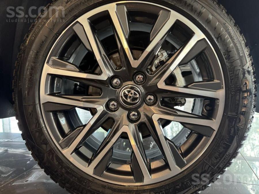 Коричневый Тойота Corolla Cross 2025 в Екабпилс, объемом двигателя 1.80 л и пробегом 15 тыс. км за 32700 €, фото 23 на AUTOMOTO.COM.LV