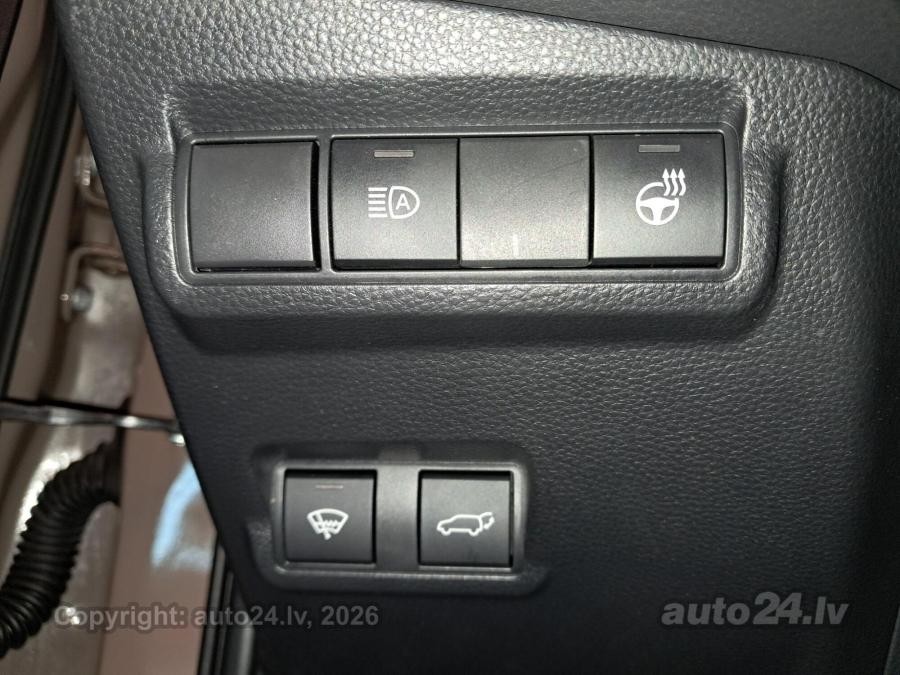 Коричневый Тойота Corolla Cross 2025 в Нарва, объемом двигателя 1.99 л и пробегом 16 тыс. км за 38490 €, фото 18 на AUTOMOTO.COM.LV