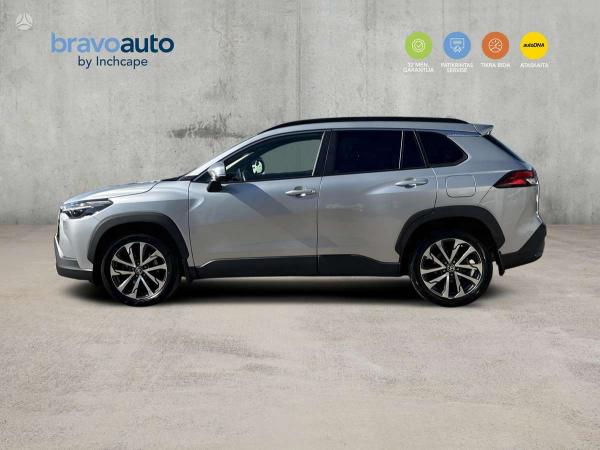 Toyota Corolla Cross 2023 Kauņa, ar dzinēja tilpumu 2.00 L un nobraukumu 90 tūkst. km par 27771 €, foto 2 vietnē AUTOMOTO.COM.LV