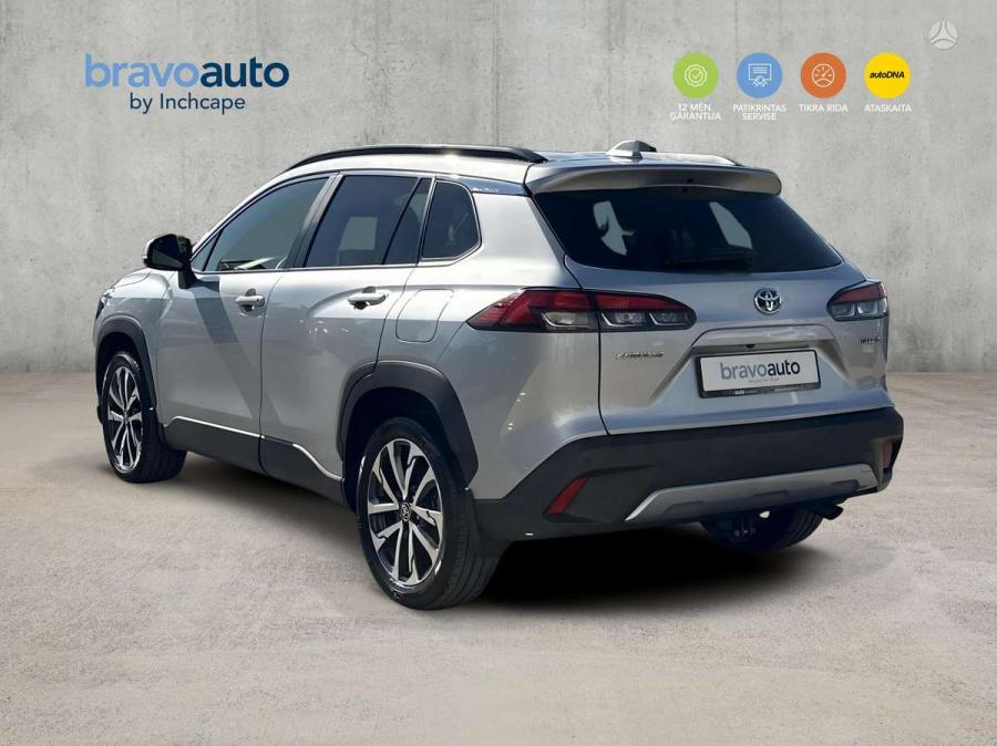 Toyota Corolla Cross 2023 Kauņa, ar dzinēja tilpumu 2.00 L un nobraukumu 90 tūkst. km par 27771 €, foto 4 vietnē AUTOMOTO.COM.LV