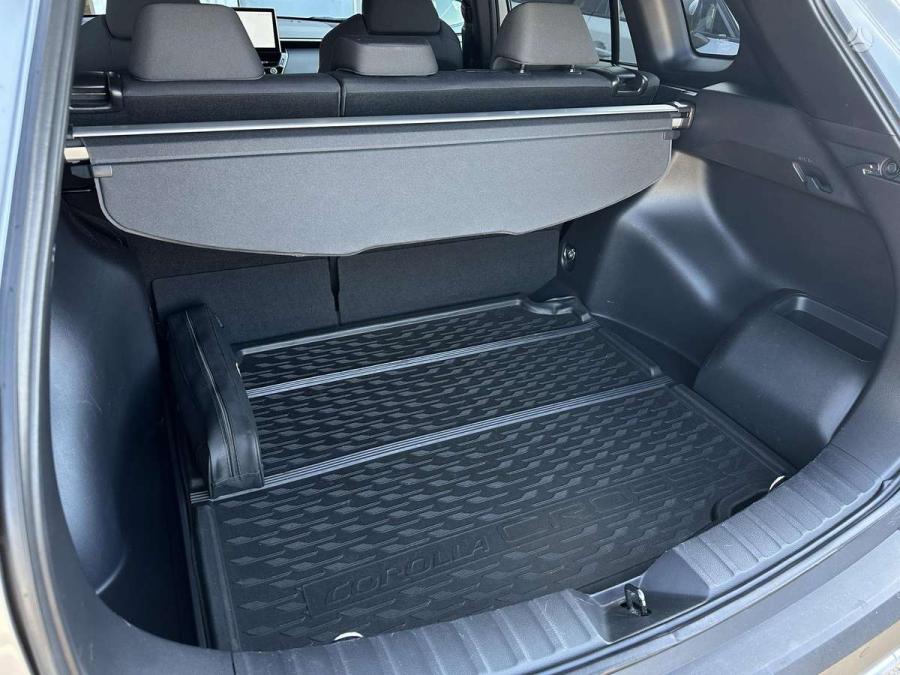 Toyota Corolla Cross 2023 Kauņa, ar dzinēja tilpumu 2.00 L un nobraukumu 90 tūkst. km par 27771 €, foto 12 vietnē AUTOMOTO.COM.LV