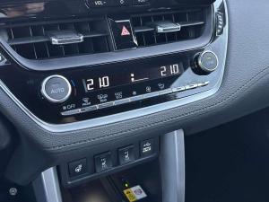 Toyota Corolla Cross 2023 Kauņa, ar dzinēja tilpumu 2.00 L un nobraukumu 90 tūkst. km par 27771 €, foto 29 vietnē AUTOMOTO.COM.LV