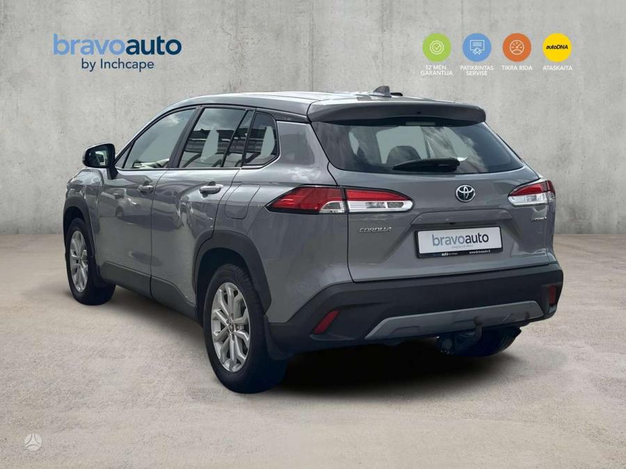 Toyota Corolla Cross 2023 Kauņa, ar dzinēja tilpumu 2.00 L un nobraukumu 115 tūkst. km par 24971 €, foto 4 vietnē AUTOMOTO.COM.LV