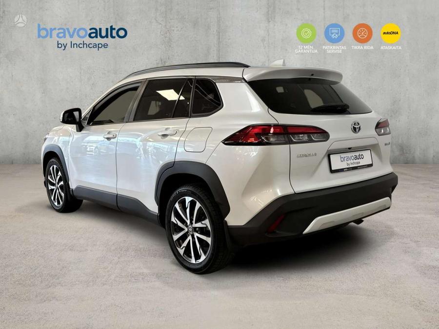 Тойота Corolla Cross 2024 в Вильнюс, объемом двигателя 1.80 л и пробегом 103 тыс. км за 27000 €, фото 4 на AUTOMOTO.COM.LV