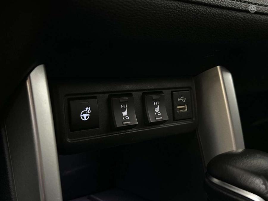 Тойота Corolla Cross 2024 в Вильнюс, объемом двигателя 1.80 л и пробегом 103 тыс. км за 27000 €, фото 16 на AUTOMOTO.COM.LV