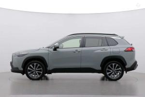 Zaļš Toyota Corolla Cross 2022 Viļņa, ar dzinēja tilpumu 1.99 L un nobraukumu 91 tūkst. km par 32900 €, foto 5 vietnē AUTOMOTO.COM.LV