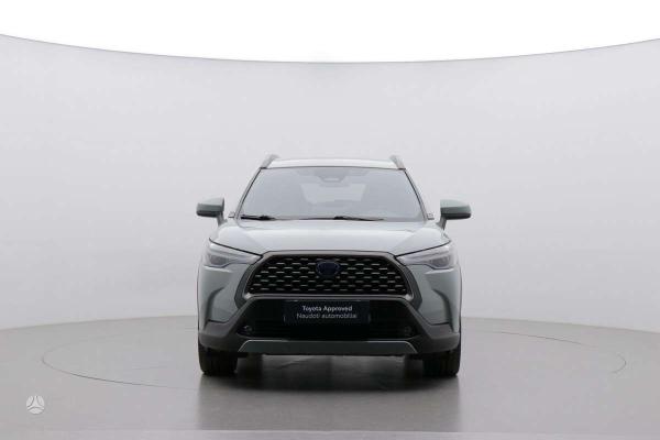 Зеленый Тойота Corolla Cross 2022 в Вильнюс, объемом двигателя 1.99 л и пробегом 91 тыс. км за 32900 €, фото 7 на AUTOMOTO.COM.LV