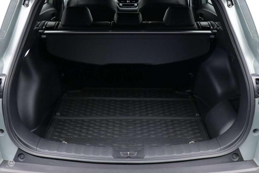 Zaļš Toyota Corolla Cross 2022 Viļņa, ar dzinēja tilpumu 1.99 L un nobraukumu 91 tūkst. km par 32900 €, foto 12 vietnē AUTOMOTO.COM.LV