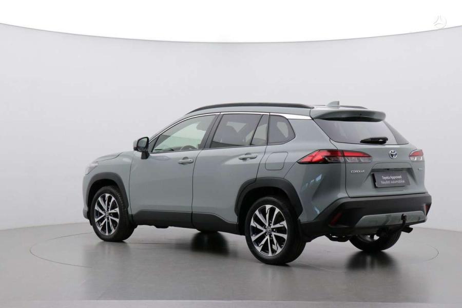 Zaļš Toyota Corolla Cross 2022 Viļņa, ar dzinēja tilpumu 1.99 L un nobraukumu 91 tūkst. km par 32900 €, foto 19 vietnē AUTOMOTO.COM.LV