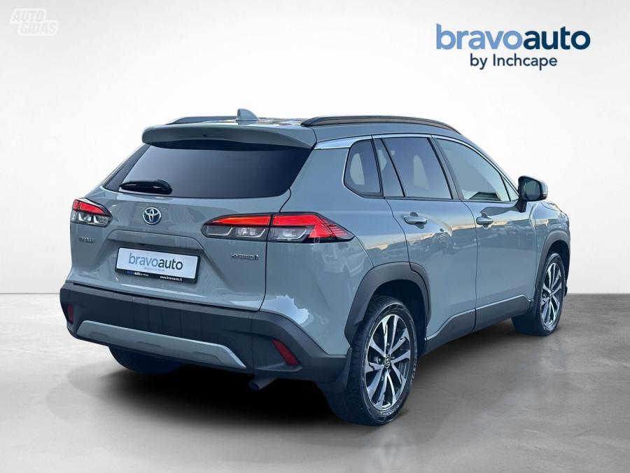 Zaļš Toyota Corolla Cross 2022 Kauņa, ar dzinēja tilpumu 2.00 L un nobraukumu 127 tūkst. km par 26471 €, foto 6 vietnē AUTOMOTO.COM.LV