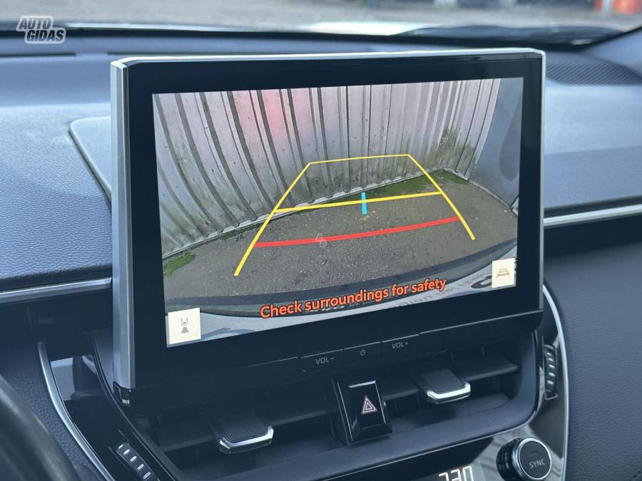 Zaļš Toyota Corolla Cross 2022 Kauņa, ar dzinēja tilpumu 2.00 L un nobraukumu 127 tūkst. km par 26471 €, foto 24 vietnē AUTOMOTO.COM.LV