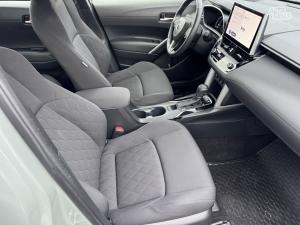 Зеленый Тойота Corolla Cross 2024 в Авиженяй, объемом двигателя 1.80 л и пробегом 24 тыс. км за 27500 €, фото 6 на AUTOMOTO.COM.LV