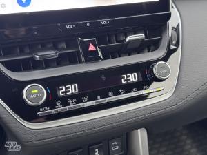 Зеленый Тойота Corolla Cross 2024 в Авиженяй, объемом двигателя 1.80 л и пробегом 43 тыс. км за 27500 €, фото 20 на AUTOMOTO.COM.LV