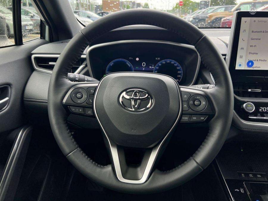 Зеленый Тойота Corolla Cross 2025 в Клайпеда, объемом двигателя 1.80 л и пробегом 10 тыс. км за 32000 €, фото 13 на AUTOMOTO.COM.LV
