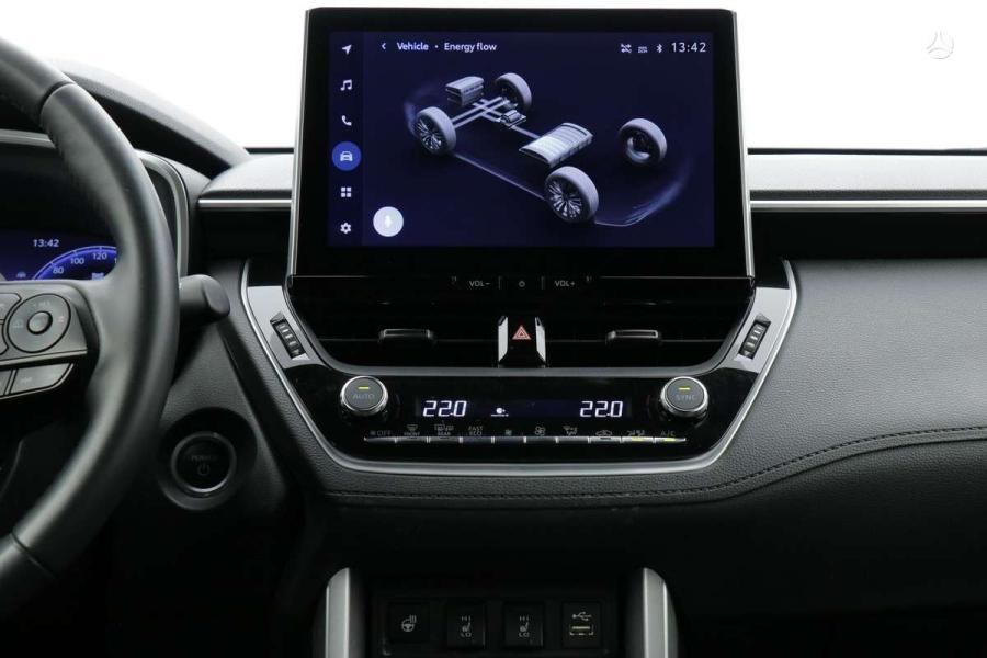 Pelēks Toyota Corolla Cross 2022 Viļņa, ar dzinēja tilpumu 1.99 L un nobraukumu 50 tūkst. km par 31900 €, foto 16 vietnē AUTOMOTO.COM.LV