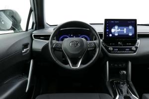 Pelēks Toyota Corolla Cross 2023 Viļņa, ar dzinēja tilpumu 1.99 L un nobraukumu 78 tūkst. km par 29990 €, foto 8 vietnē AUTOMOTO.COM.LV