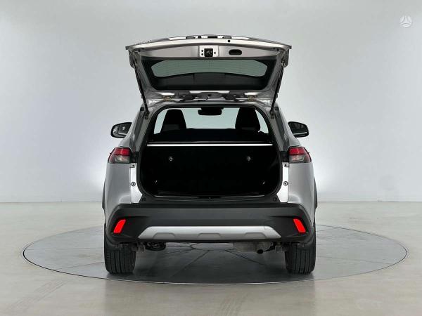 Серый Тойота Corolla Cross 2023 в Вильнюс, объемом двигателя 1.80 л и пробегом 47 тыс. км за 30900 €, фото 10 на AUTOMOTO.COM.LV